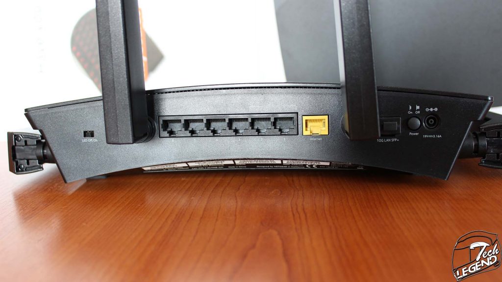 Netgear Nighthawk X10 - High End Wi-Fi Router Review